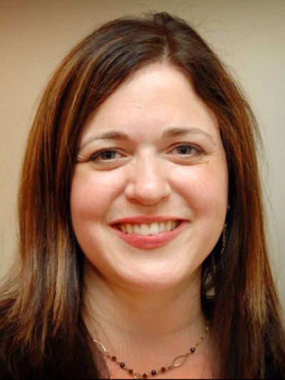 Sims Selected as SVP at First Community Bank (Movers & Shakers)